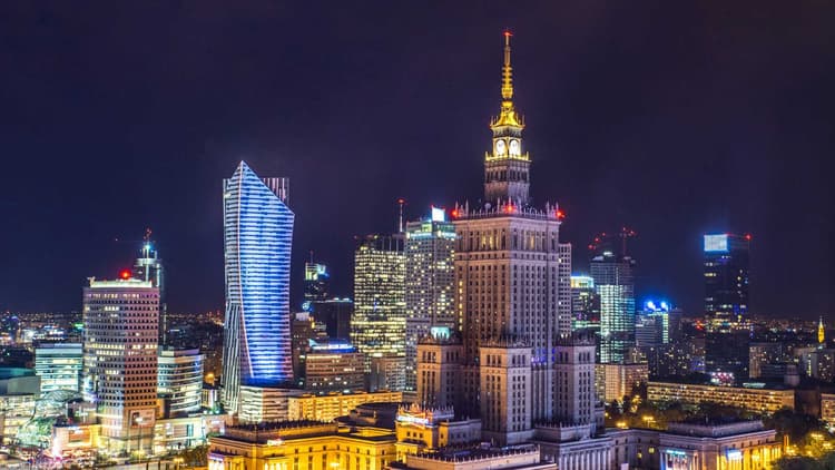 Working Hours in Poland